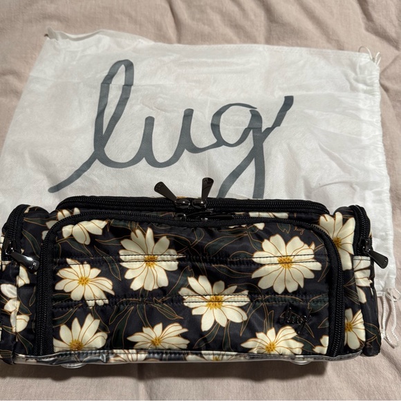 lug | Bags | Lug Trolley Case Autumn Daisy Travel Toiletries | Poshmark